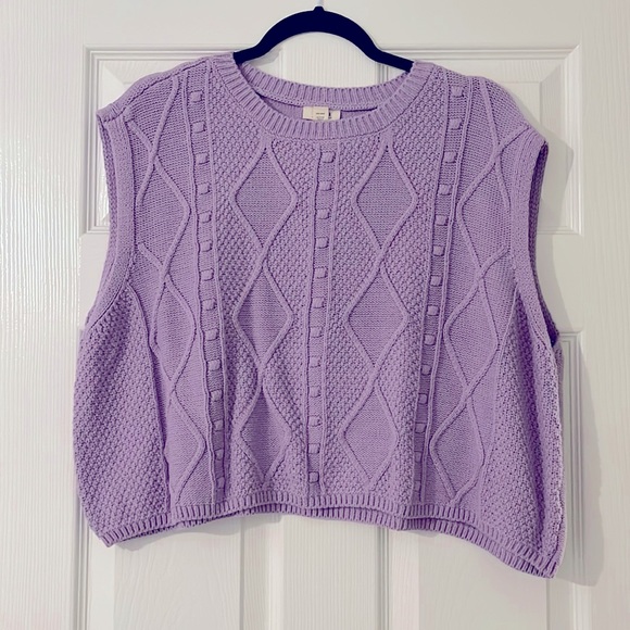 a.n.a | Tops | Lavender Cropped Knitted Vest | Poshmark
